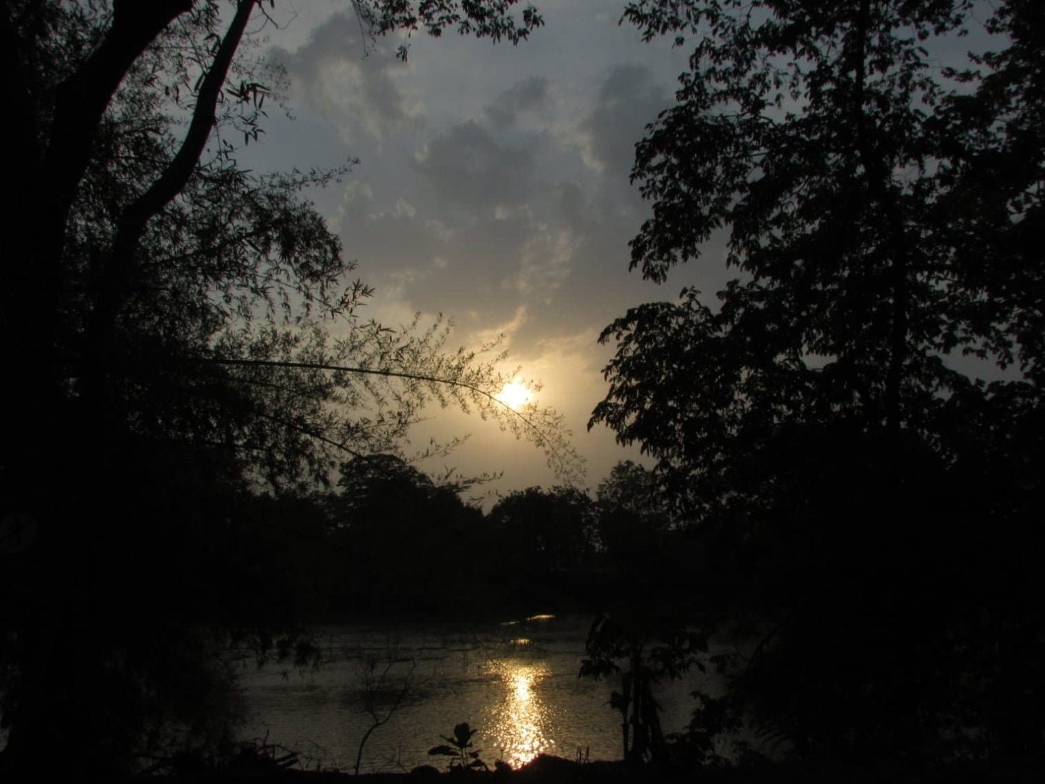 Río Sinú y la magia de sus atardeceres - La Guía de Montería